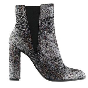 Steve Madden | Shoes | Steve Madden Effect Metallic Silver Multi Color ...